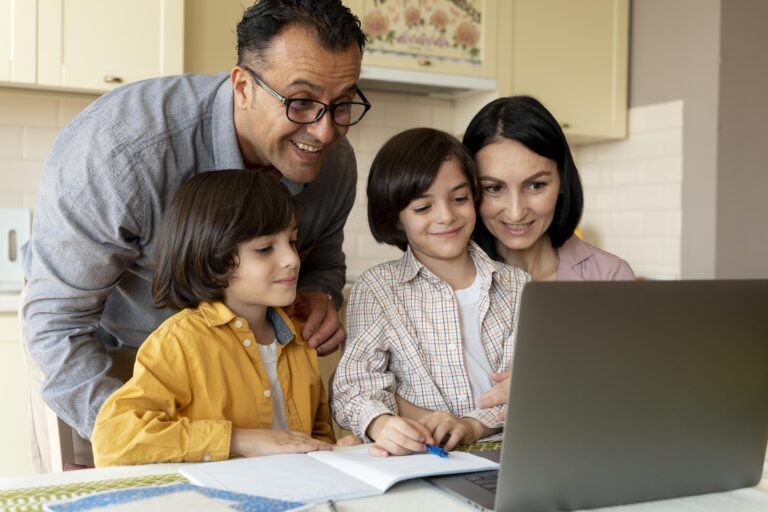 The Significance of Parent Teacher Meetings (PTM)